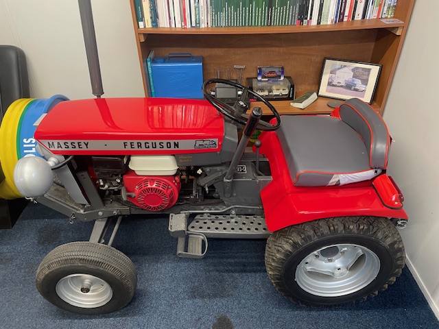 MASSEY FERGUSON SPECIAL BASED ON A WHEEL HORSE GARDEN TRACTOR | Morris ...